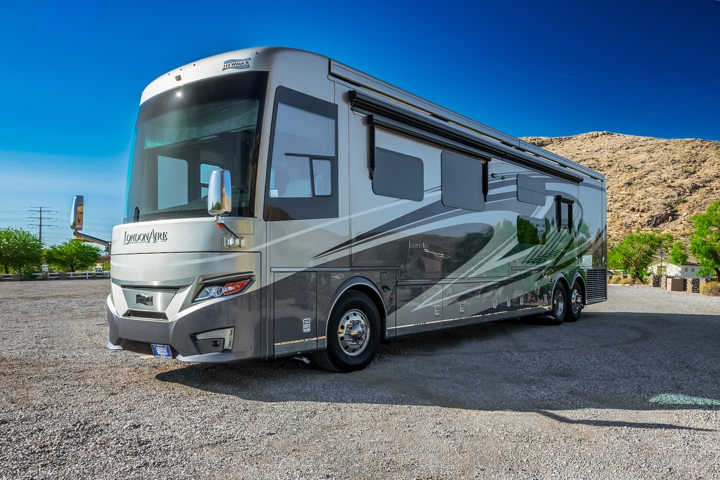 Luxury RV Rentals| Goss RV